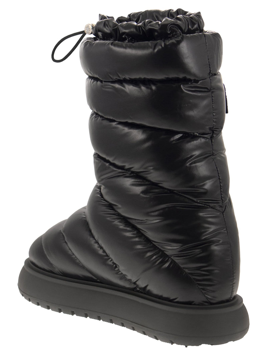 Moncler Gaia Pocket Mid Boots | Balardi