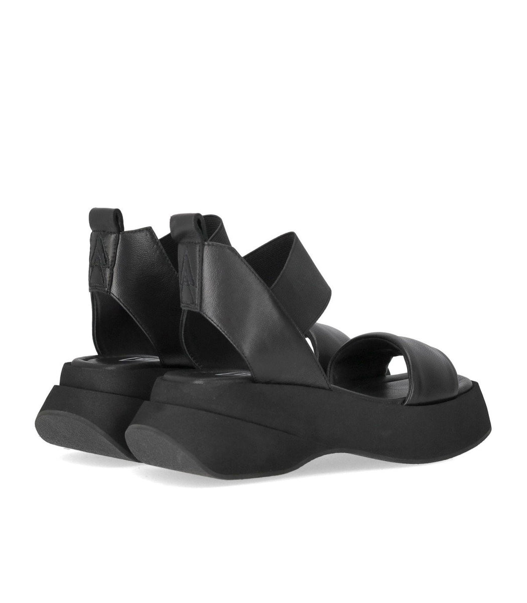 Elena Iachi Lena Black Platform Sandal | Balardi